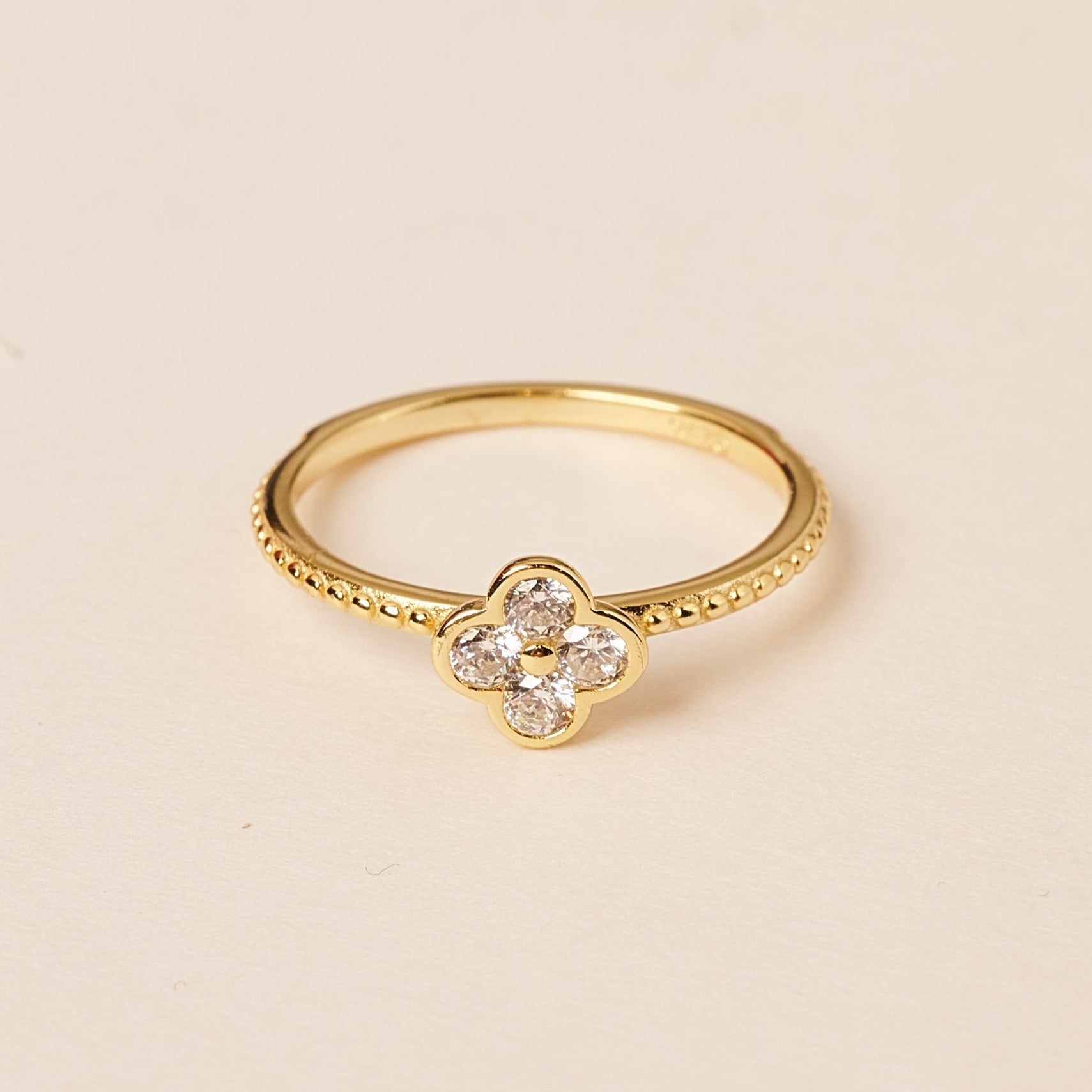 Gemstone Clover Ring – Arabella Jewelry